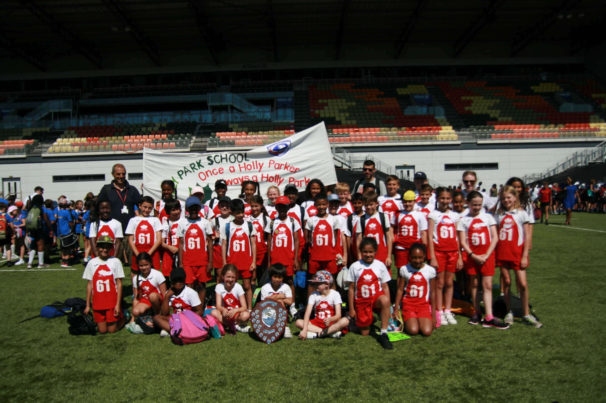 Copthall (195) – Holly Park Primary School