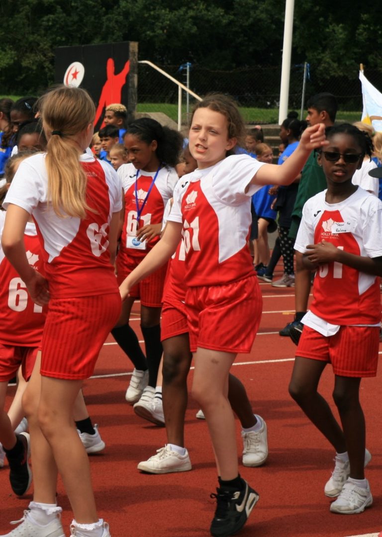 Copthall (220) – Holly Park Primary School