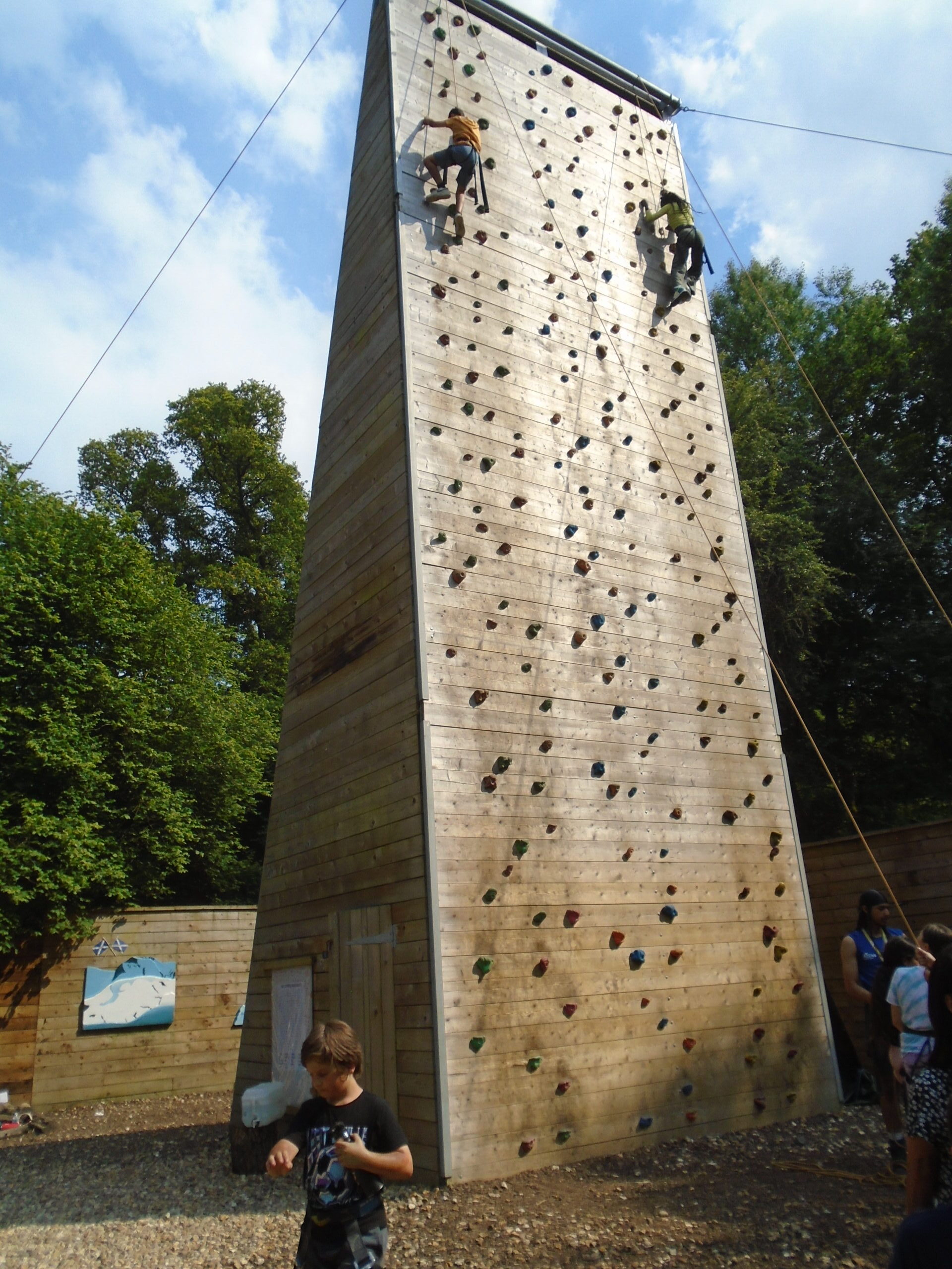 Cuffley 24 (30) – Holly Park Primary School